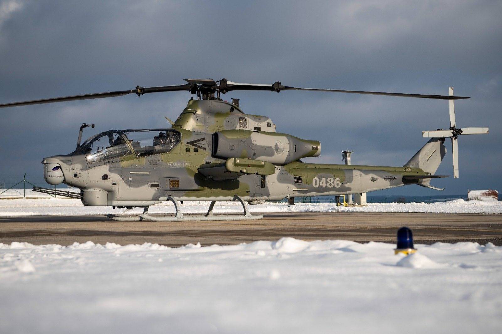 Osud vrtuľníkov Viper pre Slovensko visí na vlásku - Future Army